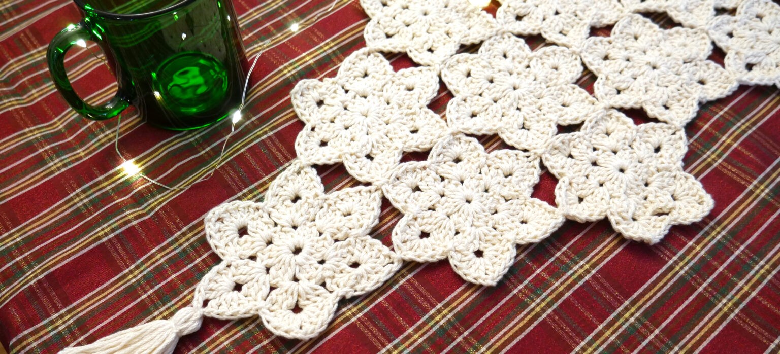 Snowfall Crochet Table Runner: A Winter Wonderland for Your Home ...