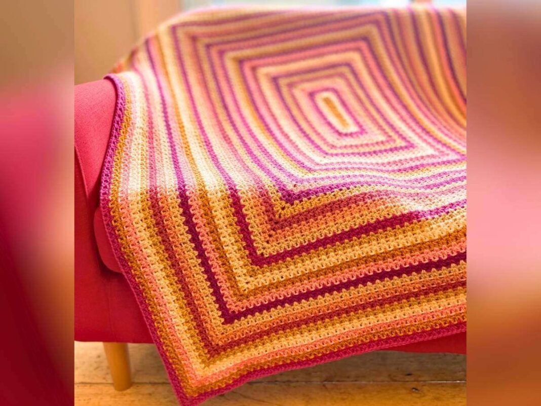 Cozy Rectangle Crochet Blanket - Pattern - CURIOSODAWEB.COM