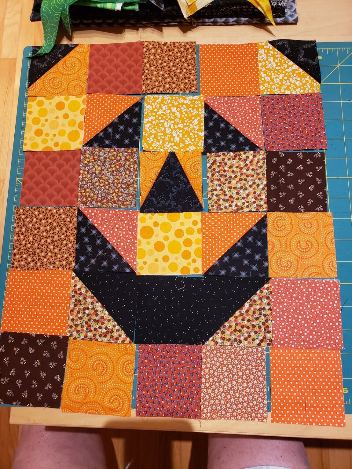 Pumpkin quilt block - Pattern - CURIOSODAWEB.COM